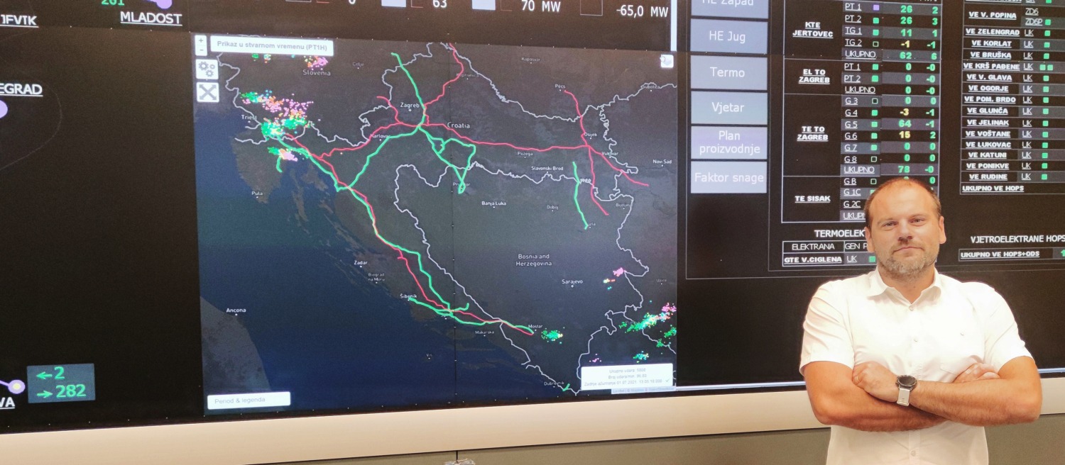 Precise Lightning Data for Electrical Transmission Grid Operators - nowcast